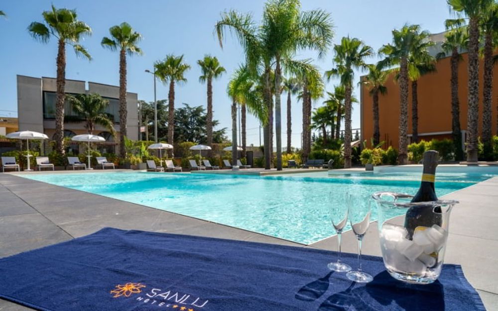 Sanlu Hotel *** - Puglia, Serrano (LE). Offerta I Viaggi di Poli ...