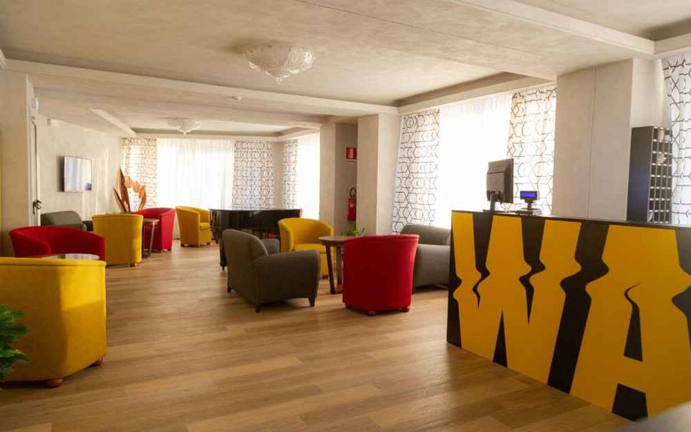 Hotel Wave **** - Sicilia, Acireale (CT). Offerta Lidl Viaggi - Mare